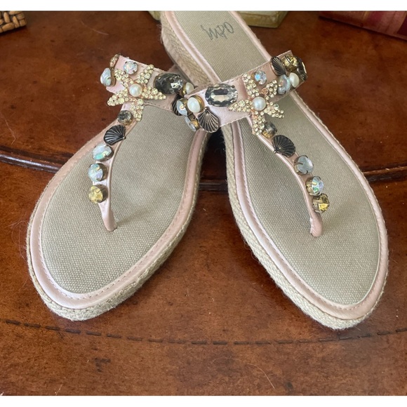 Impo | Shoes | Like New Impo Beachy Blush Pink Sandals With Seashell ...